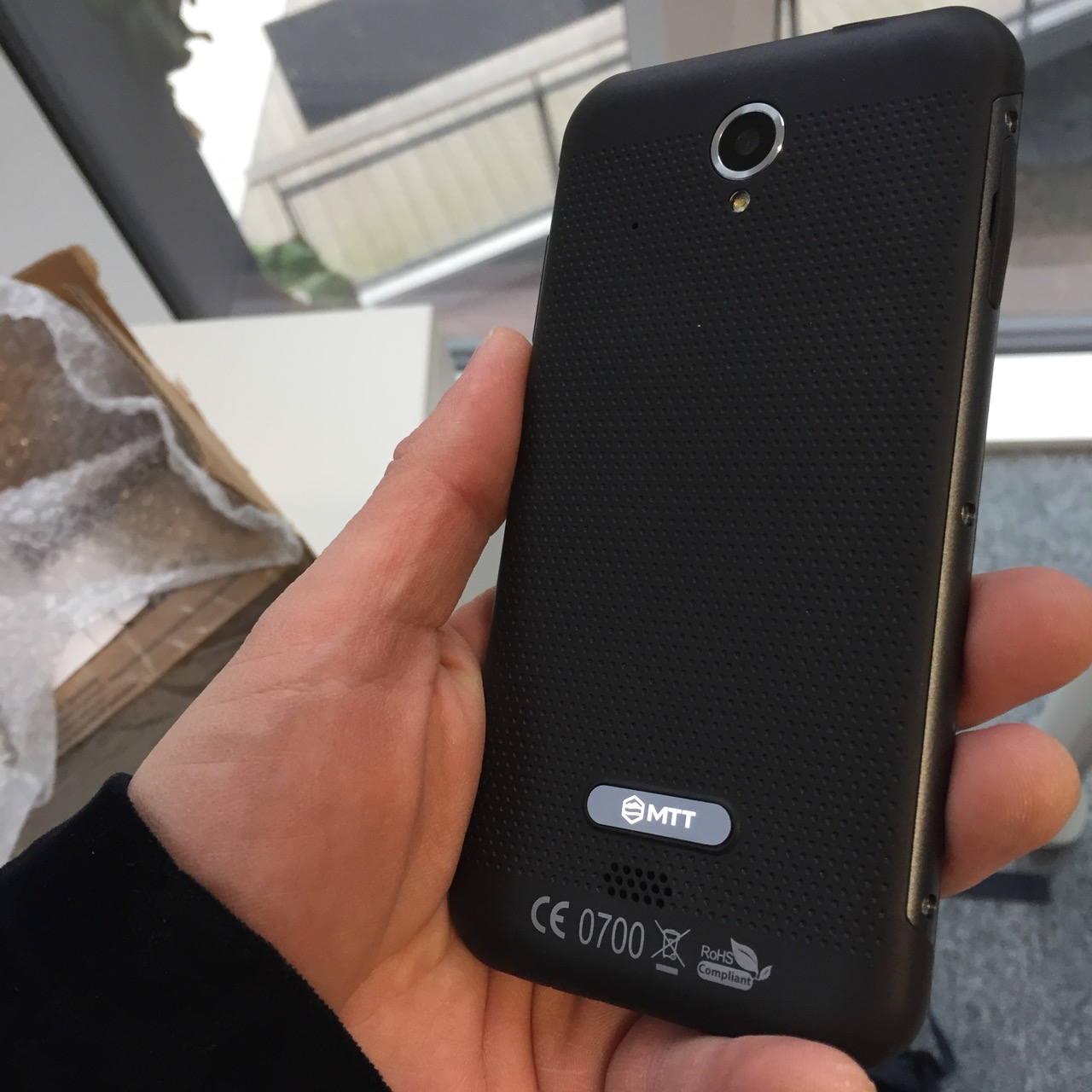 [Test/Concours] MTT IDEAL : un smartphone durci à l’épreuve du trail (à ...